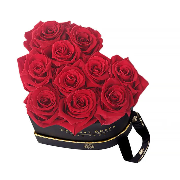 Chelsea Eternal Rose Gift Box | Heart Gift Box | Eternal Roses ...